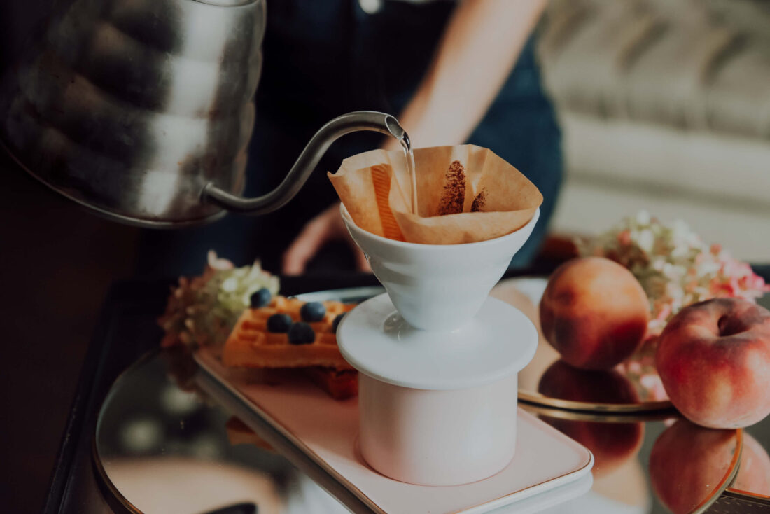 Parzenie kawy metodą drip. Jaką rolę pełni w niej dripper do kawy ...